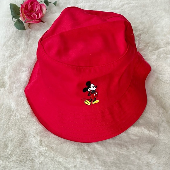Disney | Accessories | New With Tags Disneys Mickey Mouse By Concept ...